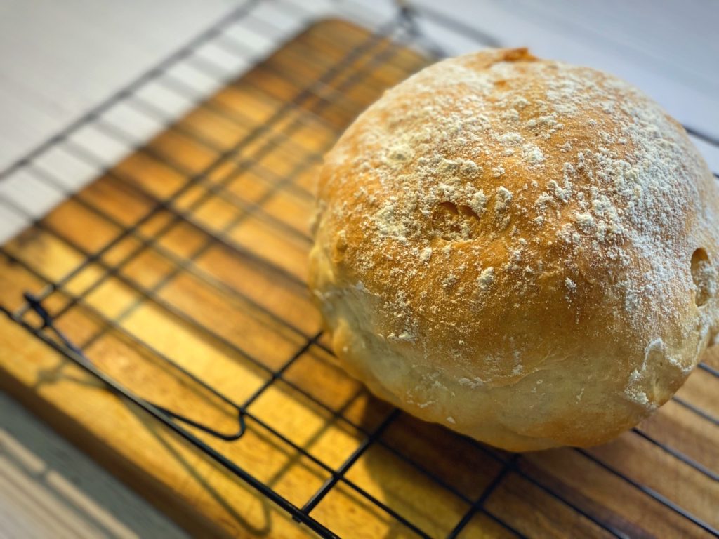 No Knead Farmhouse Bread Recipe | Bake with Bakabee
