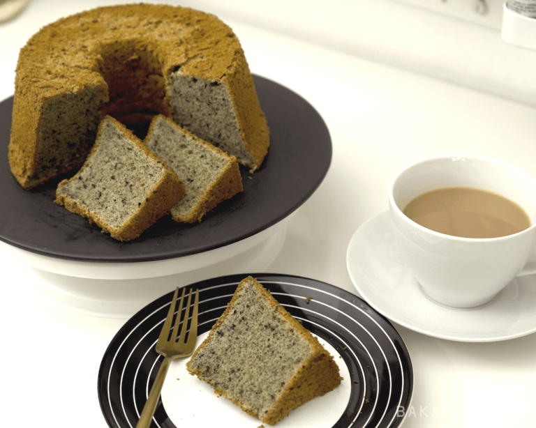 Black Sesame Chiffon Cake Recipe | Bake with Bakabee